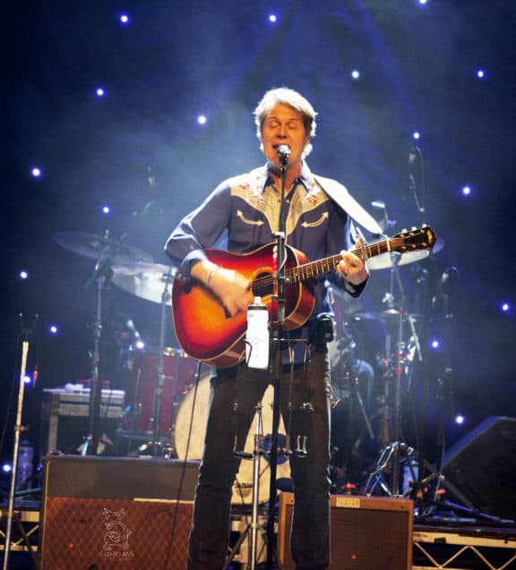 PHOTOS: The Jim Cuddy Band - The Constellation Tour @ The Vogue Theatre ...